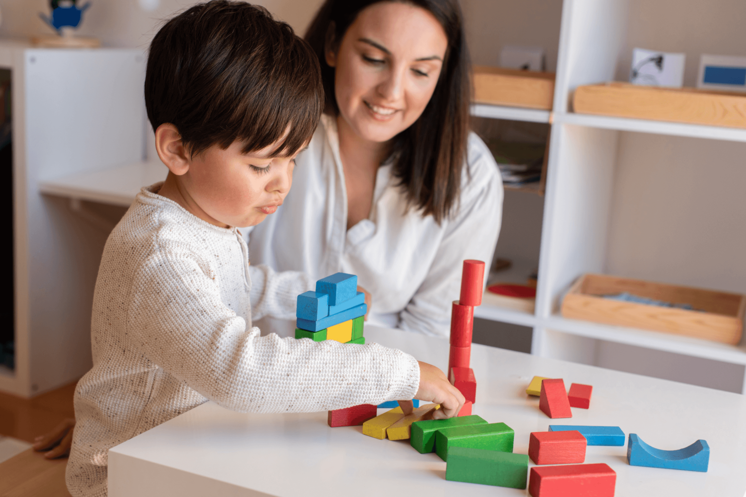 Entenda tudo sobre autismo leve - Paulinha Psico Infantil